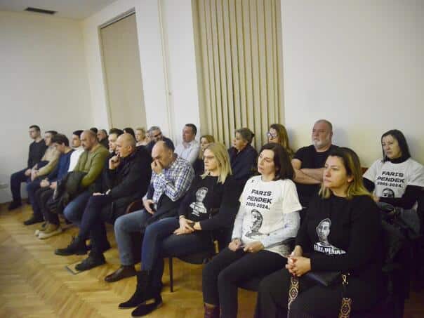 The trial of Adema ŠUMANU: After the murder with the mother sitting in ...