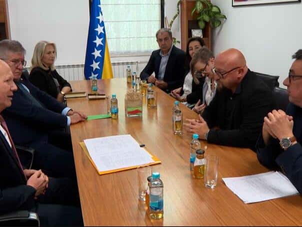 RTVFBIH seeks exit from complex financial situation: FBiH Parliament ...