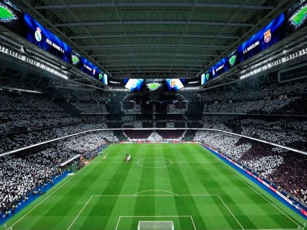 Real and Barca are playing in El Clasico today: the Bernabeu is ready ...