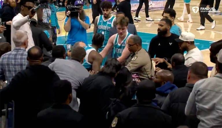 Pistons better than Hornets, the game was marked by a fight on the ...